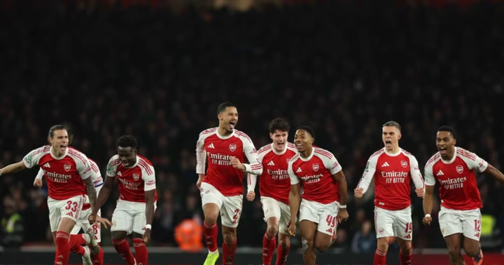 Arsenal vào bán kết Cup Liên đoàn