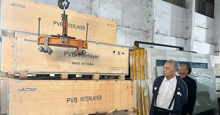 Cái tâm và tầm của doanh nhân “chuyên kính”