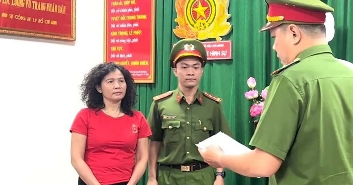 Công bằng và nghiêm minh
