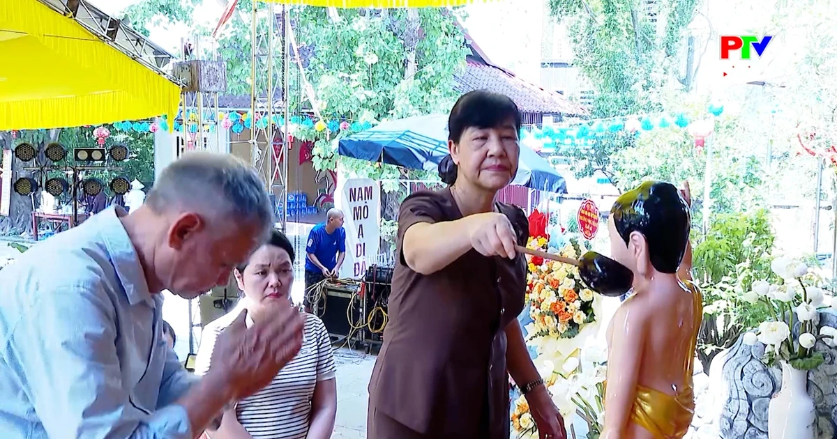 Nét đẹp văn hóa mùa phật đản
